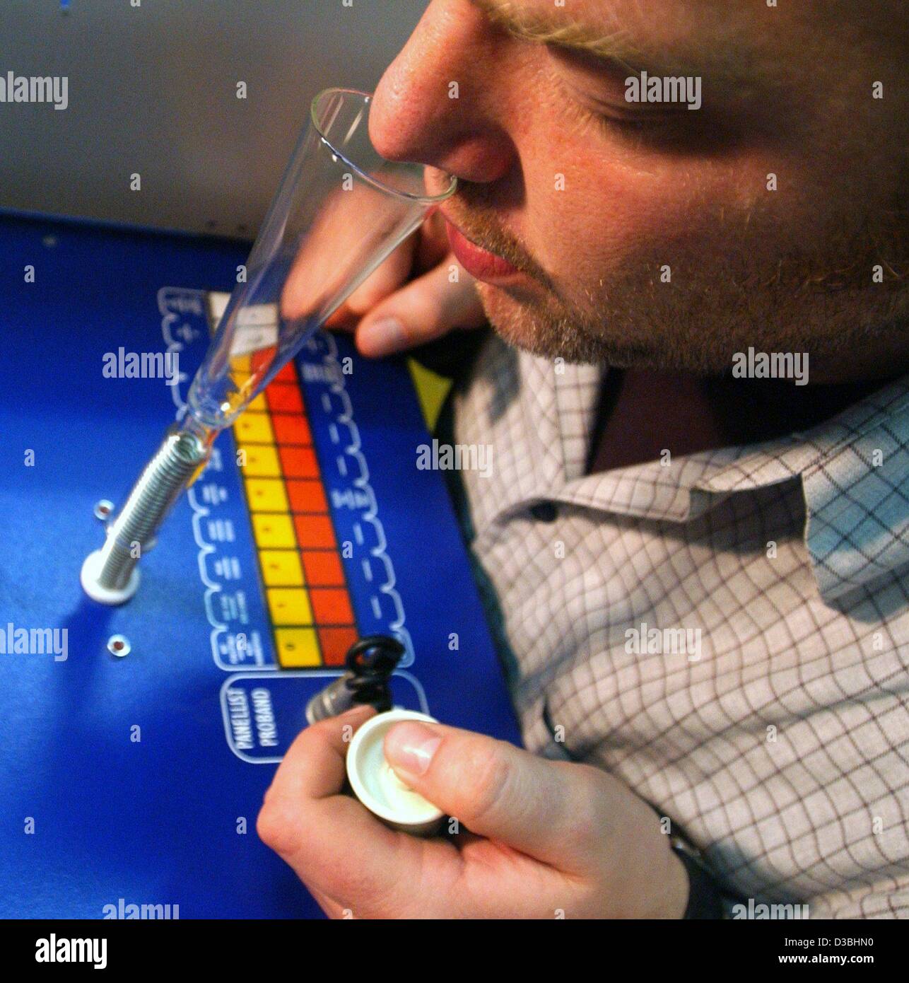Science technology sci research sniffing olfakometer smelling nose ...