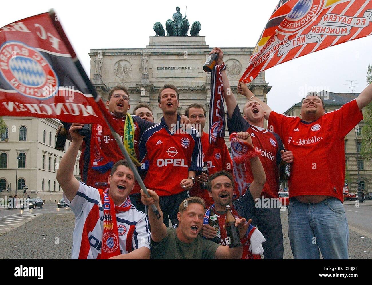 Flags to wave hi-res stock photography and images - Alamy