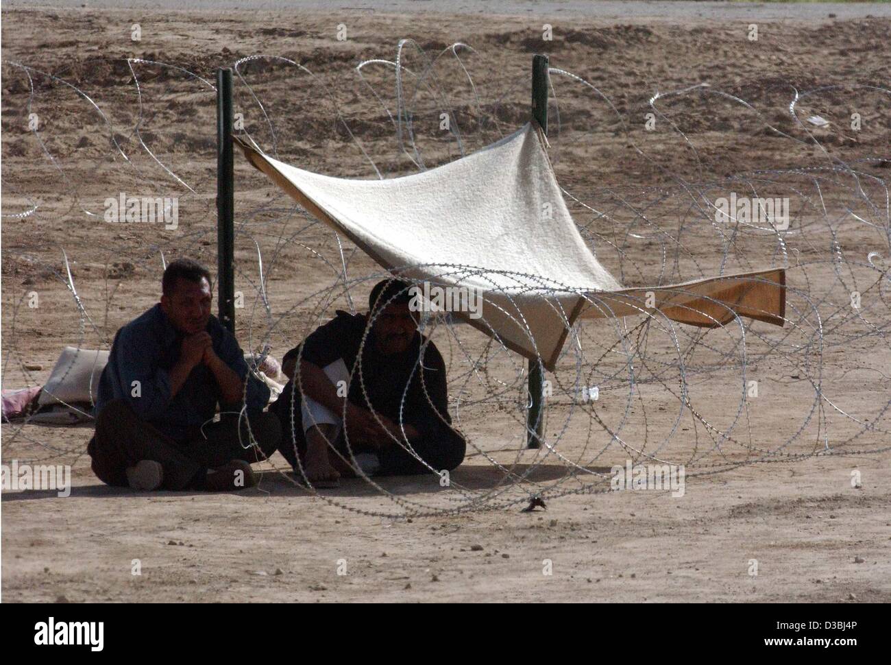 Prisoners view hi-res stock photography and images - Alamy