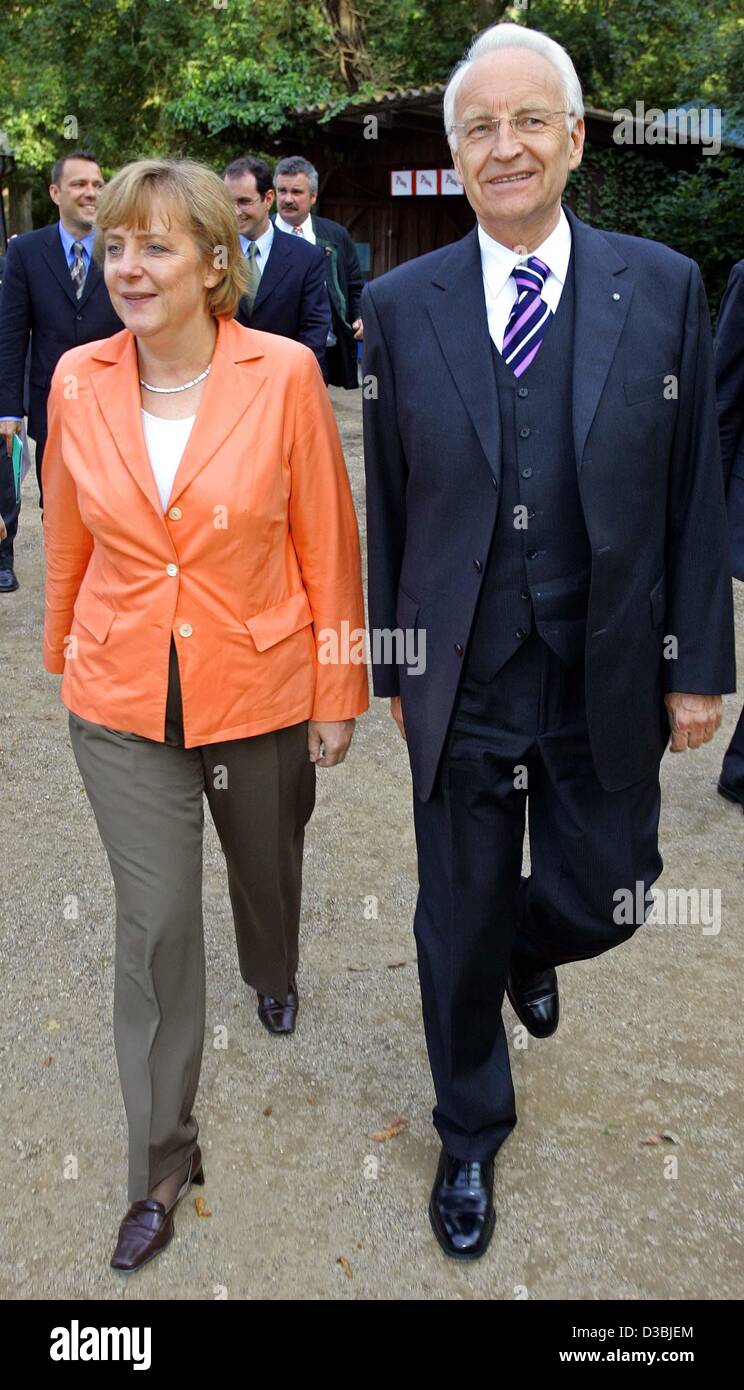 Angela merkel 2005 hi-res stock photography and images - Alamy