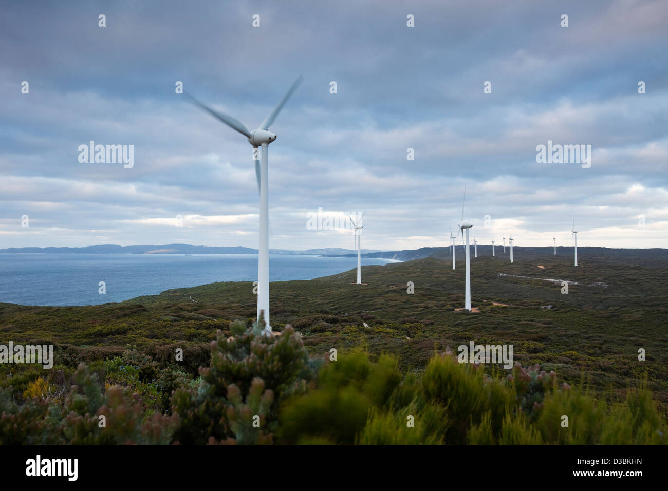 Wind turbines australia hi-res stock photography and images - Alamy