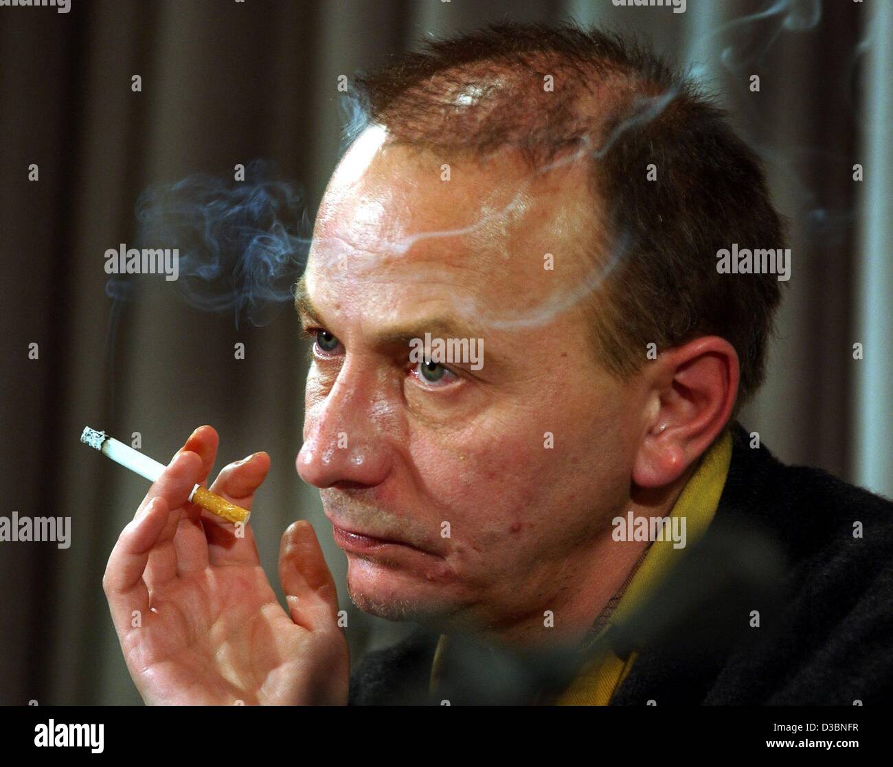 Arts culture entertainment ace literature smoking cigaret germany hi ...