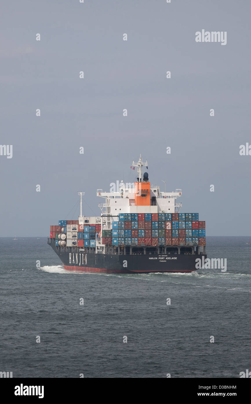 Hanjin port adelaide panamax container hi-res stock photography and ... Hanjin port adelaide panamax container hi-res stock photography and ...