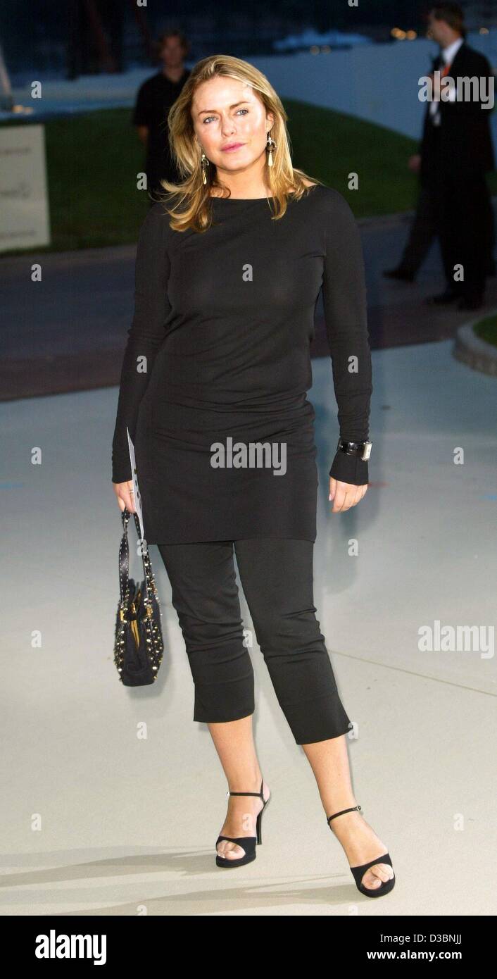 Actress patsy kensit hi-res stock photography and images - Alamy