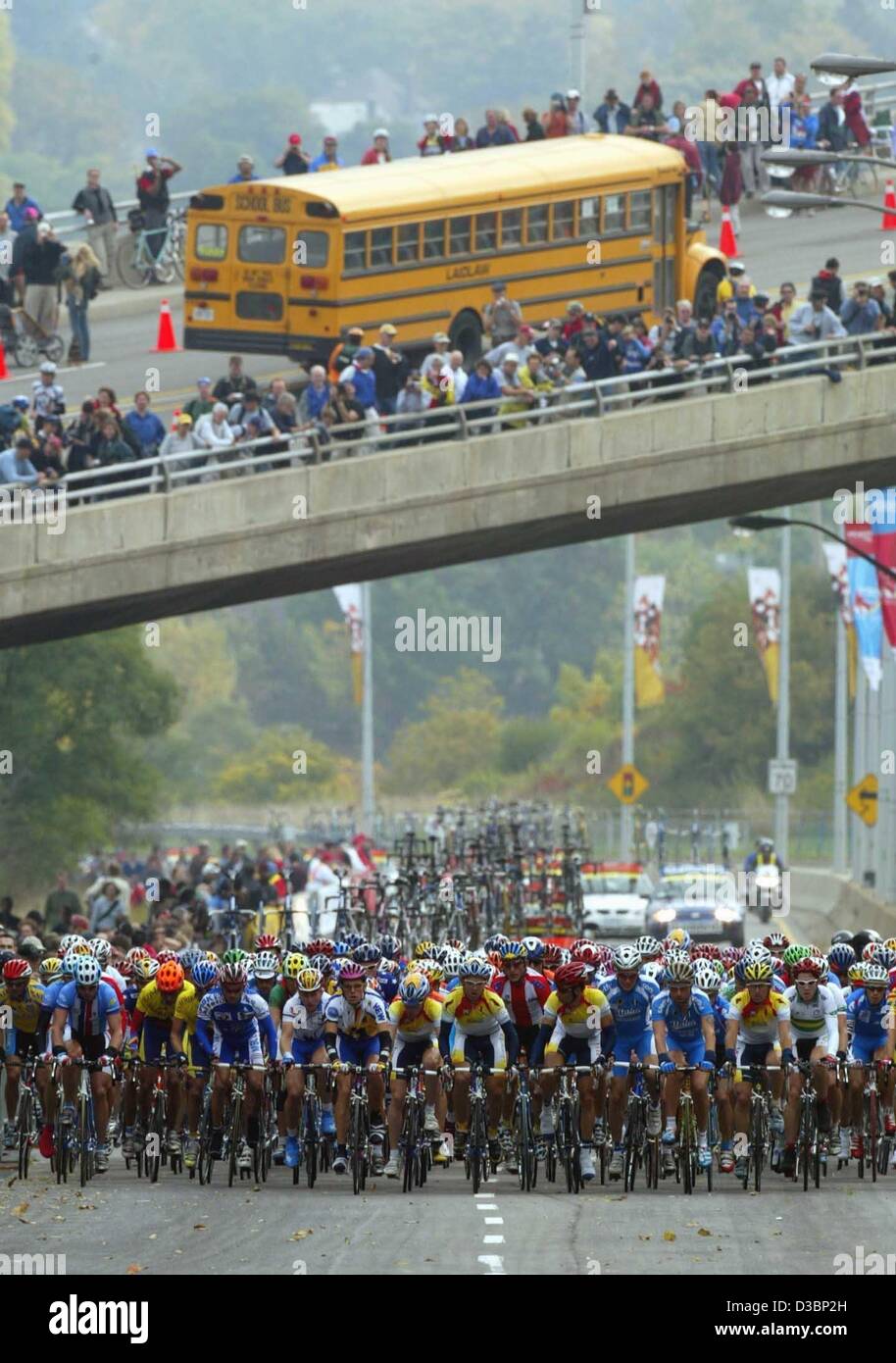 Sports spo cycling pack bus bridge road world championships canada hi ...