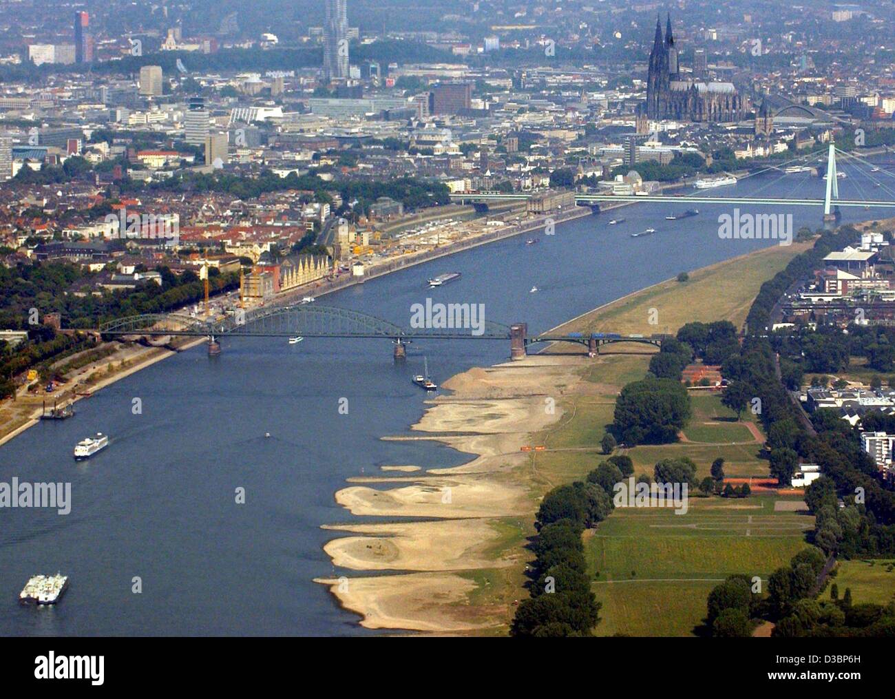(dpa) - An aerial view of the River Rhine stretching through the city ...