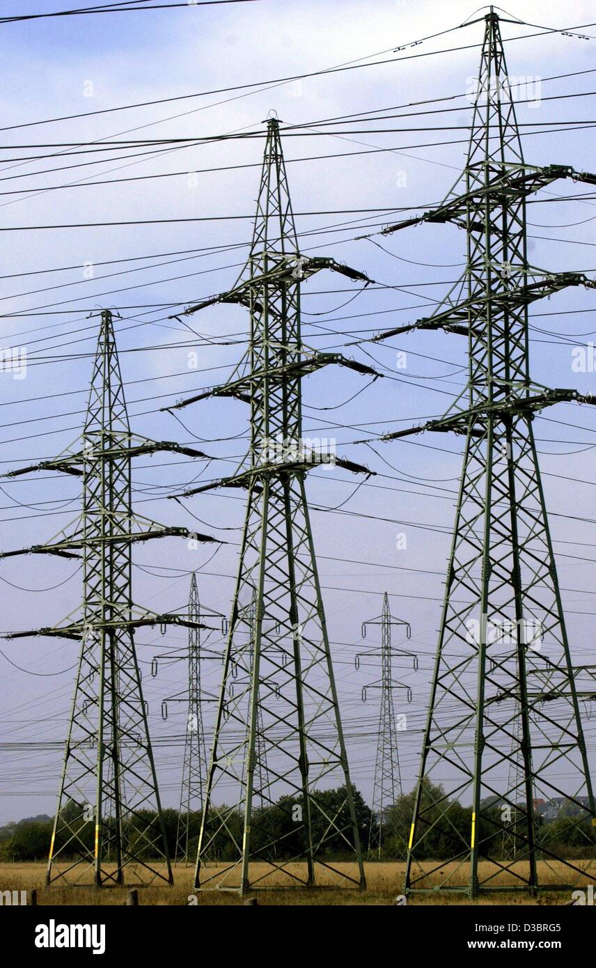 Power poles hi-res stock photography and images - Alamy