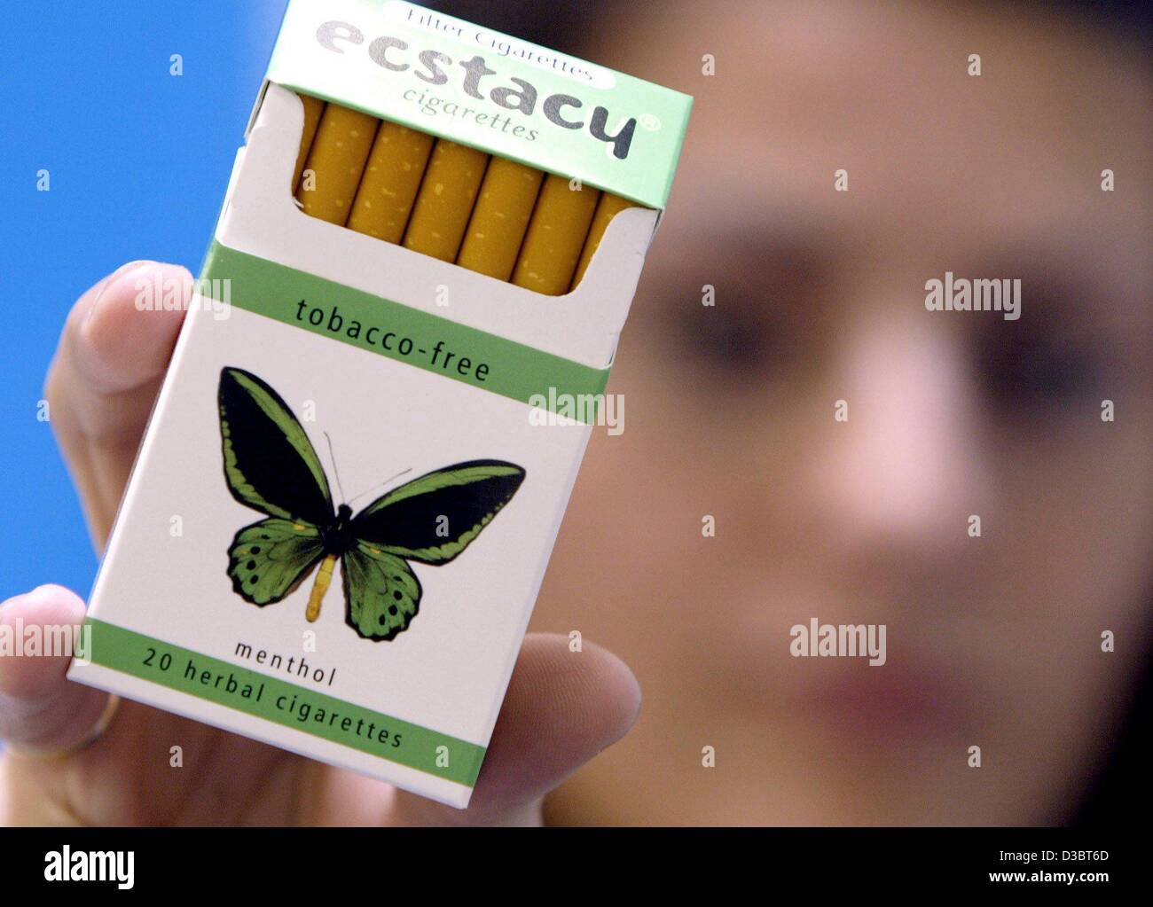 Tobacco package hi-res stock photography and images - Alamy