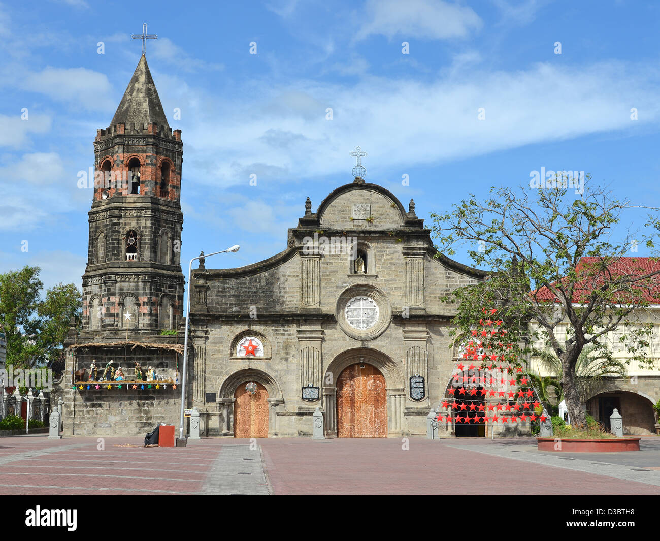 Philippine church hi-res stock photography and images - Alamy