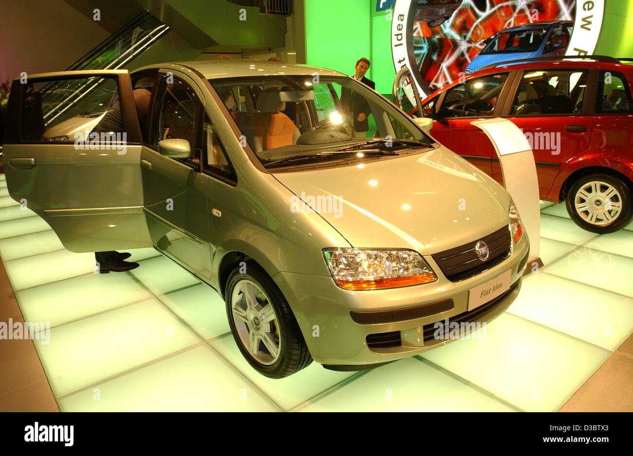 Economy business finance ebf transport iaa fiat idea germany hi-res ...