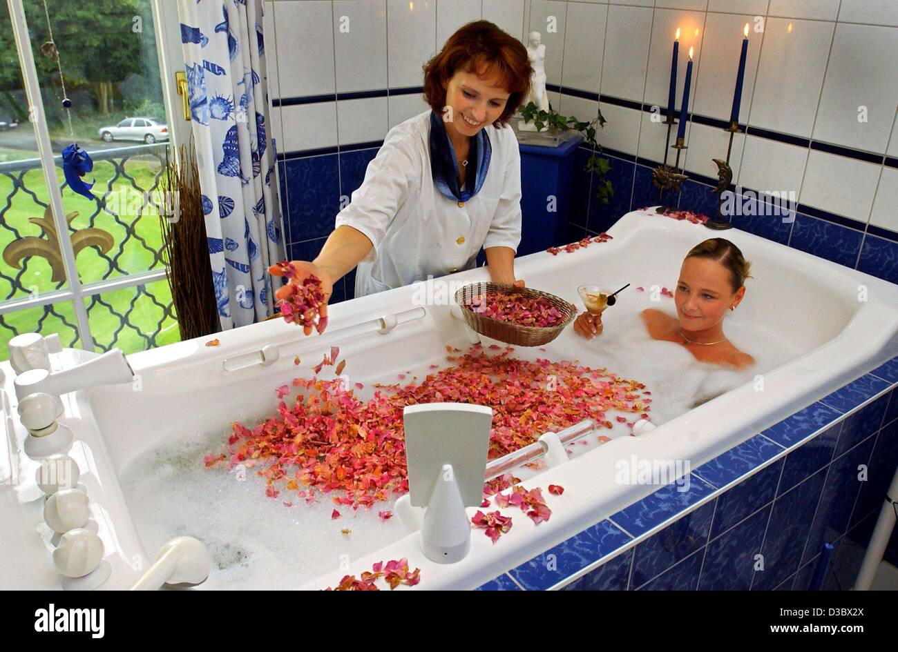 Castle farm bath hi-res stock photography and images - Alamy