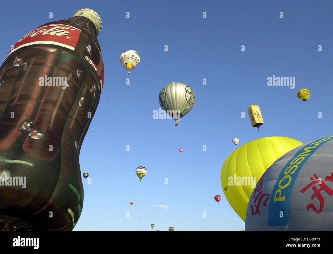 Coca cola bottle hot air hi-res stock photography and images - Alamy