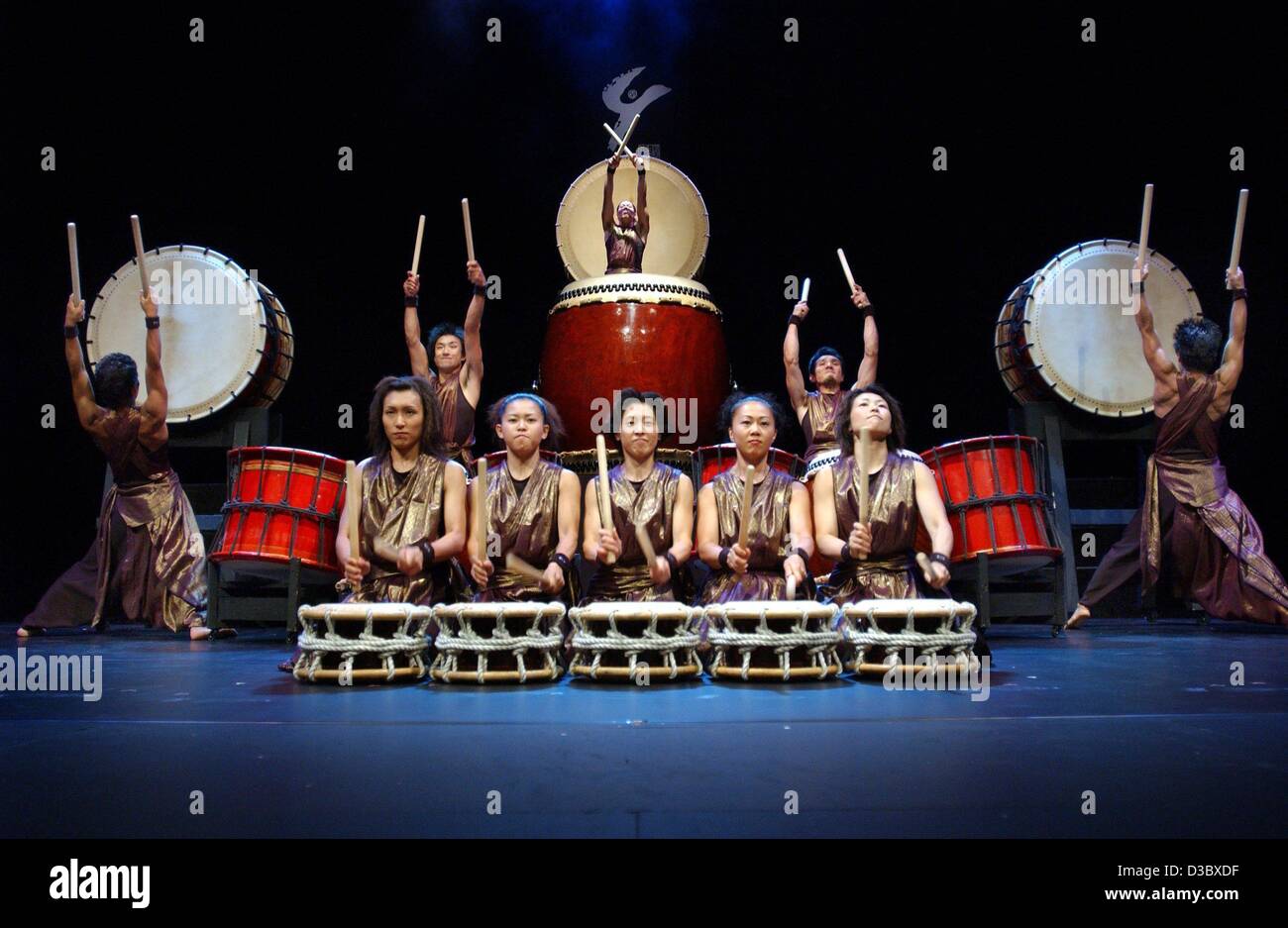 (dpa) - The Japanese drummer group Yamato perform on stage during their ...