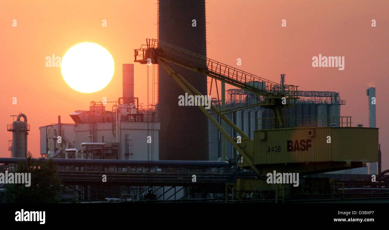 Ludwigshafen plant basf hi-res stock photography and images - Alamy