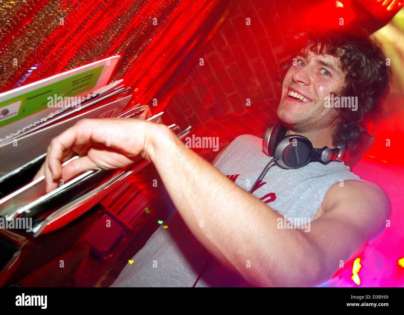 Howard donald hi-res stock photography and images - Alamy