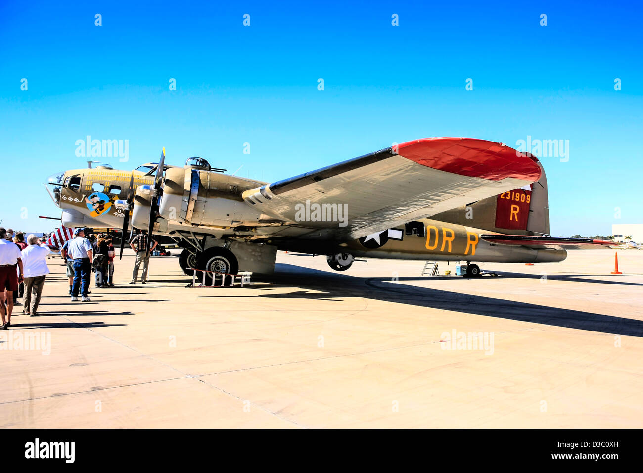 WWII Boeing B17G Flying Fortress Stock Photo - Alamy
