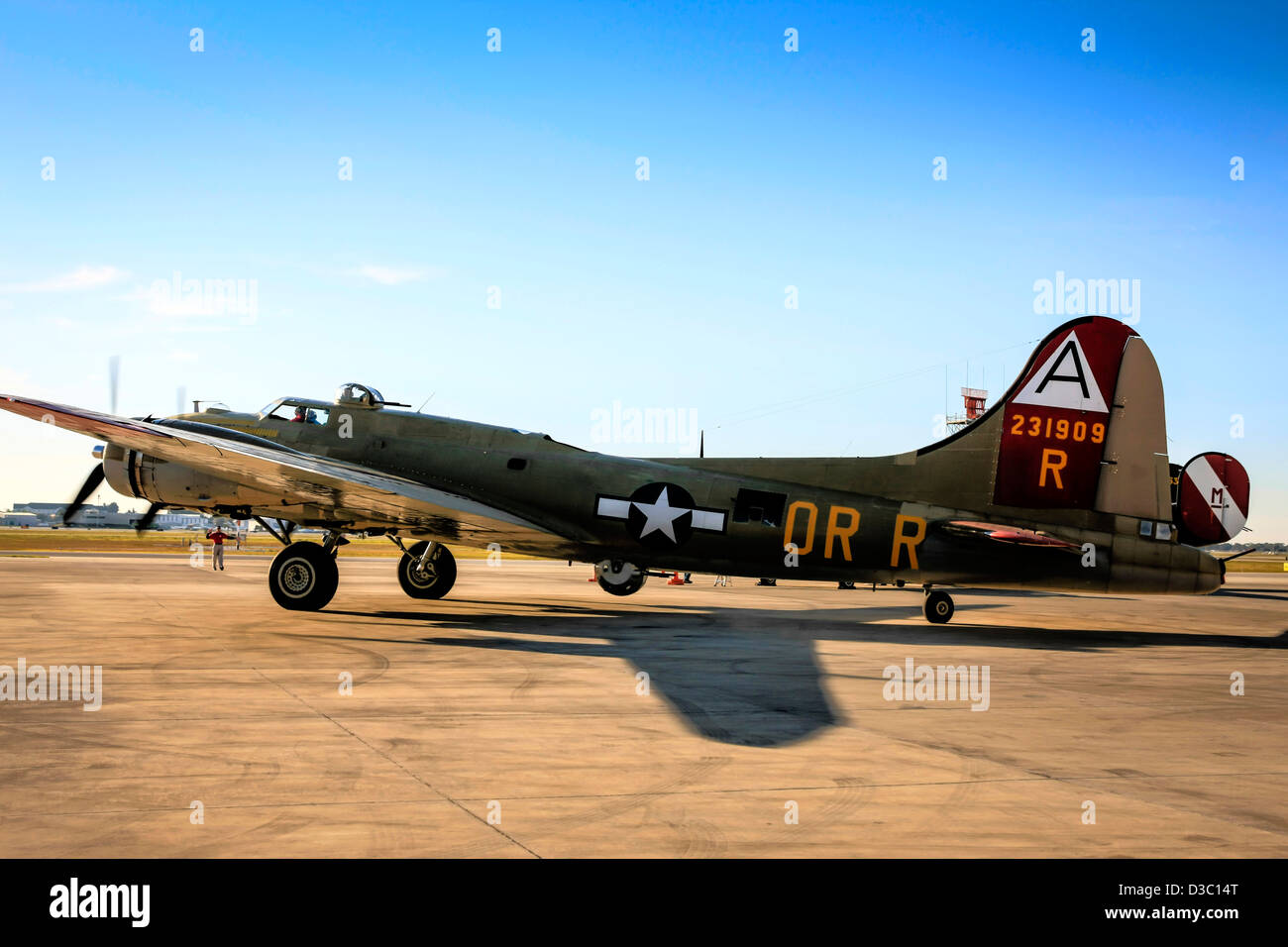 WWII Boeing B17G Flying Fortress Stock Photo - Alamy