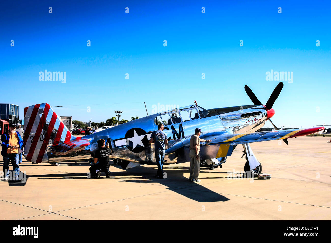 Wwii north american p51c mustang hi-res stock photography and images ...