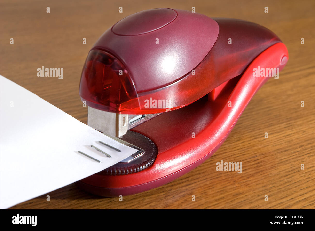 Office stapler stationery hi-res stock photography and images - Alamy