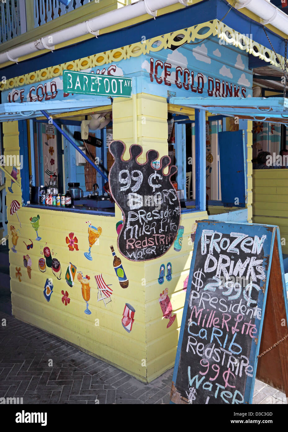 Soft drink stall hi-res stock photography and images - Alamy