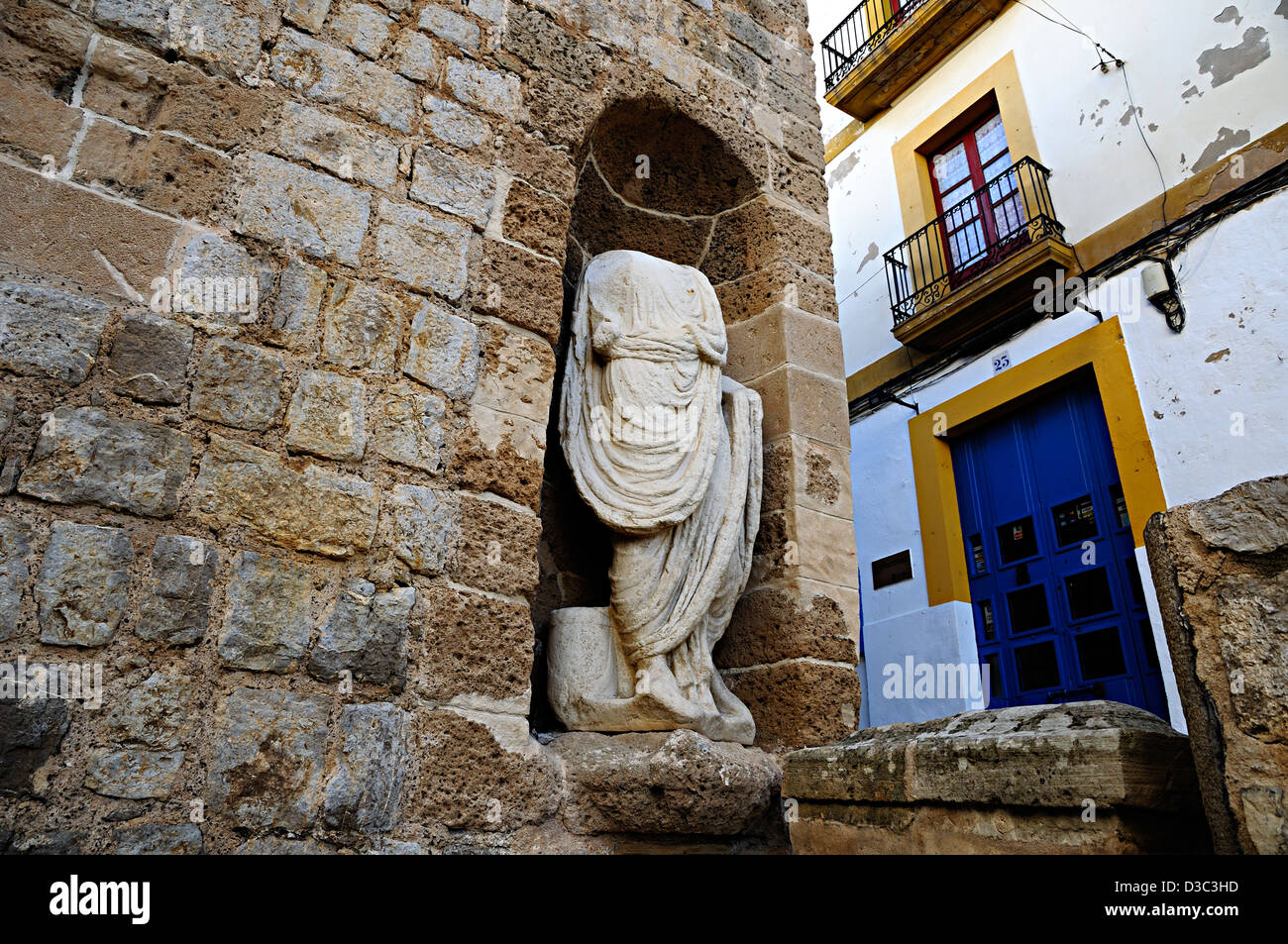 Old wall ibiza hi-res stock photography and images - Alamy