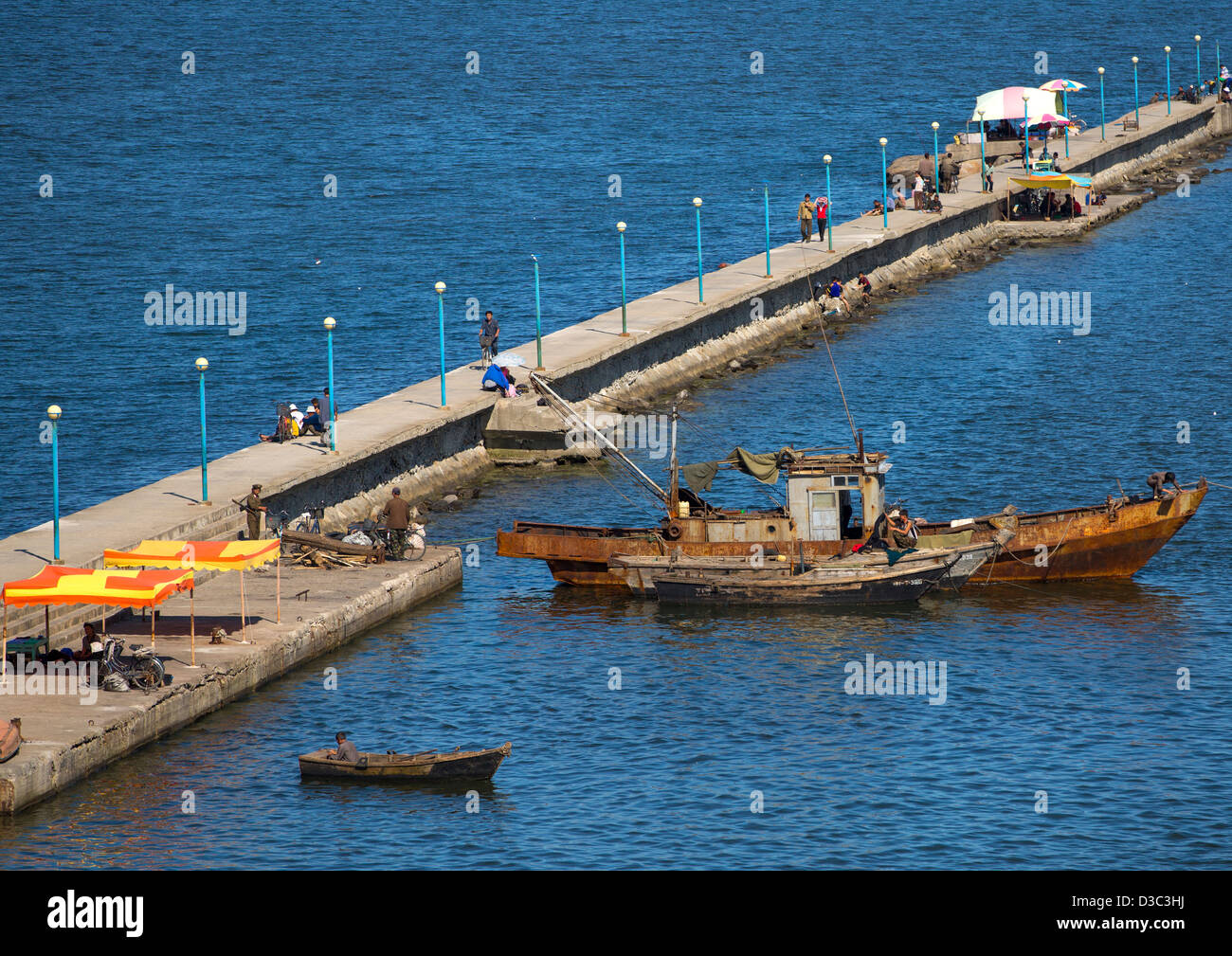 Korea boat hi-res stock photography and images - Alamy