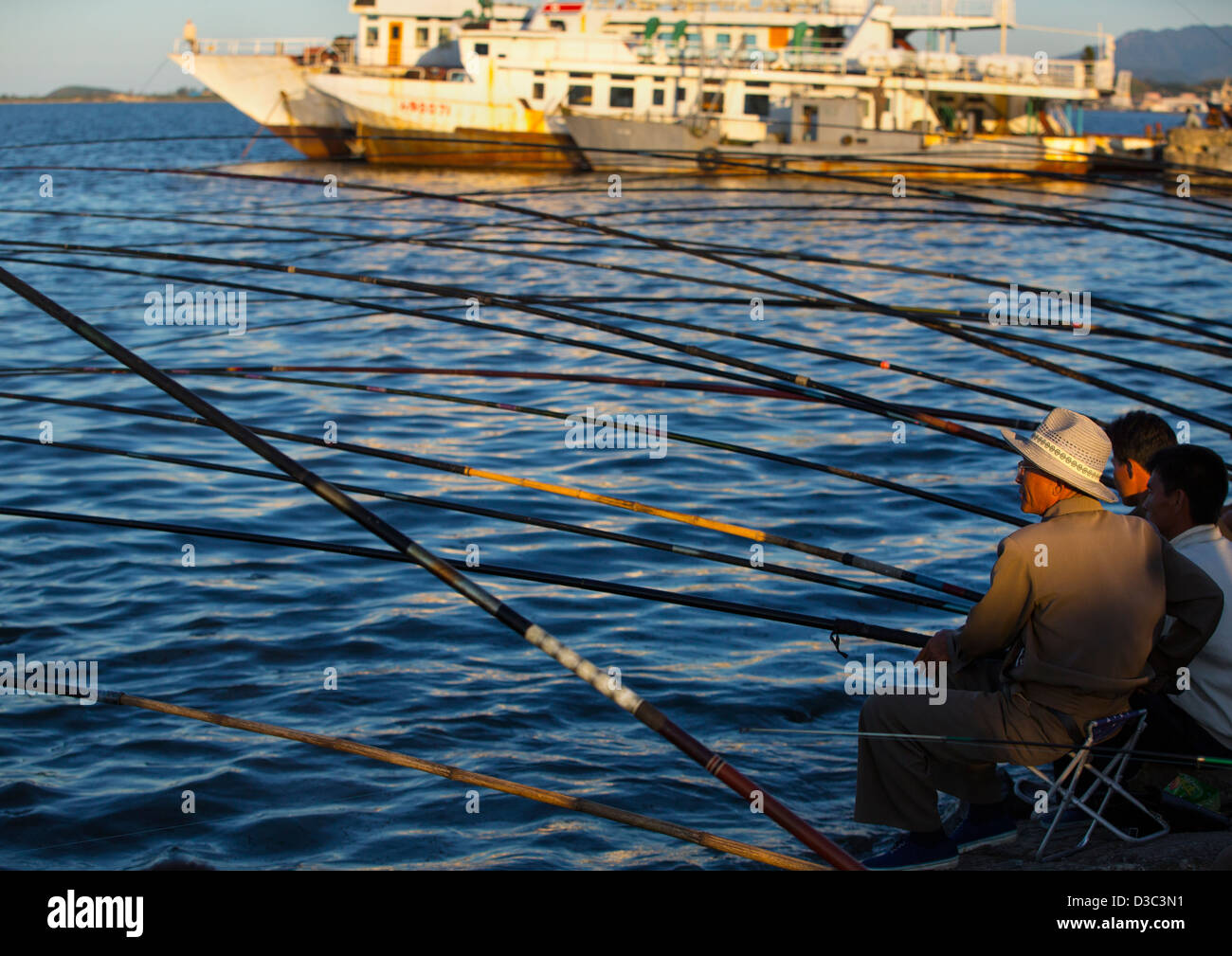 Korean fishing port hi-res stock photography and images - Alamy