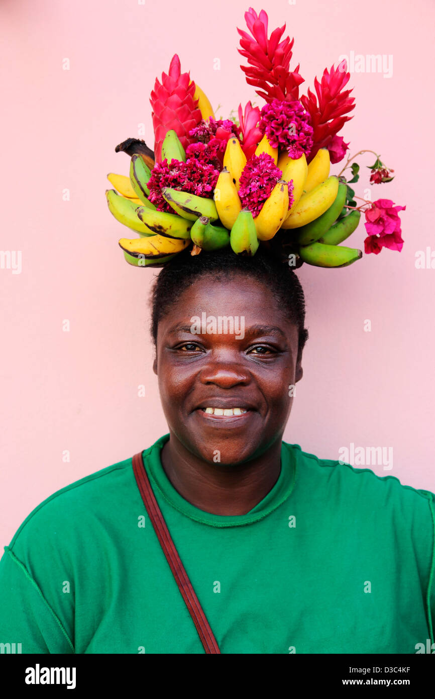 Caribbean traditional dress hi-res stock photography and images - Alamy