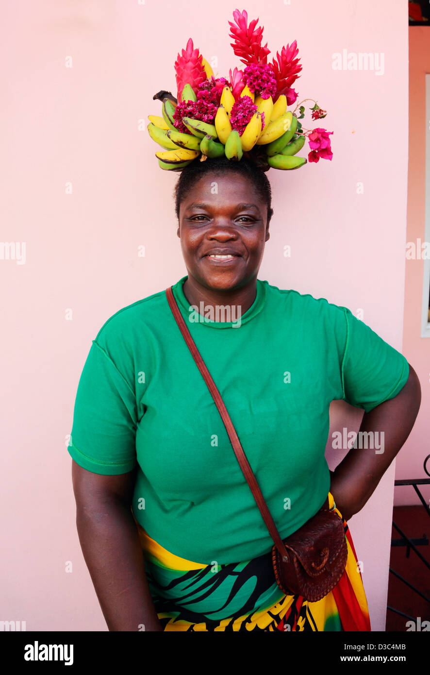 Caribbean traditional dress hi-res stock photography and images - Alamy