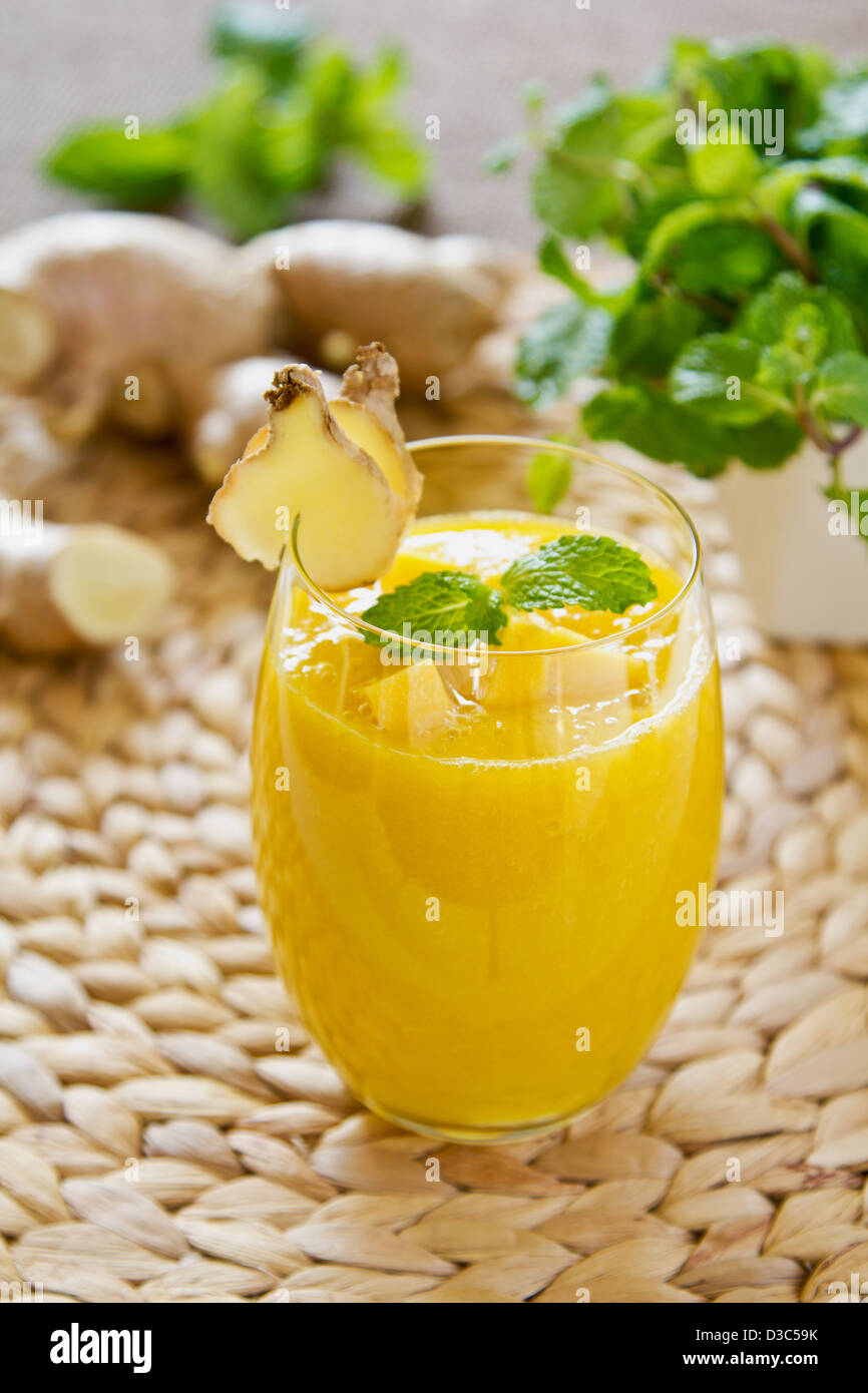 Mango and ginger hi-res stock photography and images - Alamy