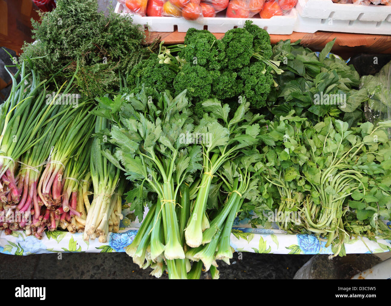 Herbs and vegetables hi-res stock photography and images - Alamy