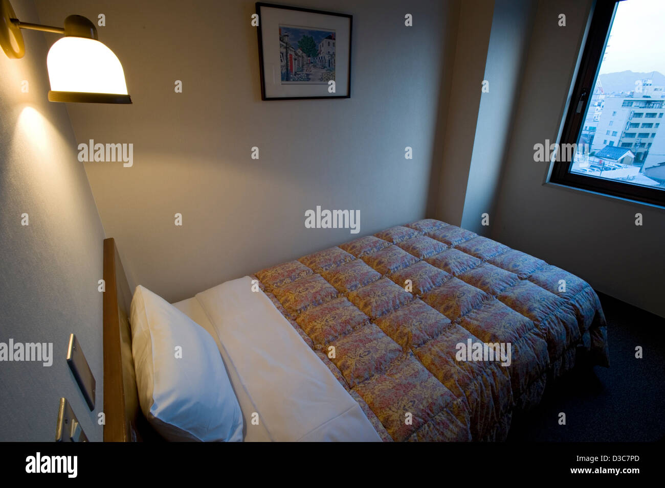 Japan hotel room bed simple hi-res stock photography and images - Alamy
