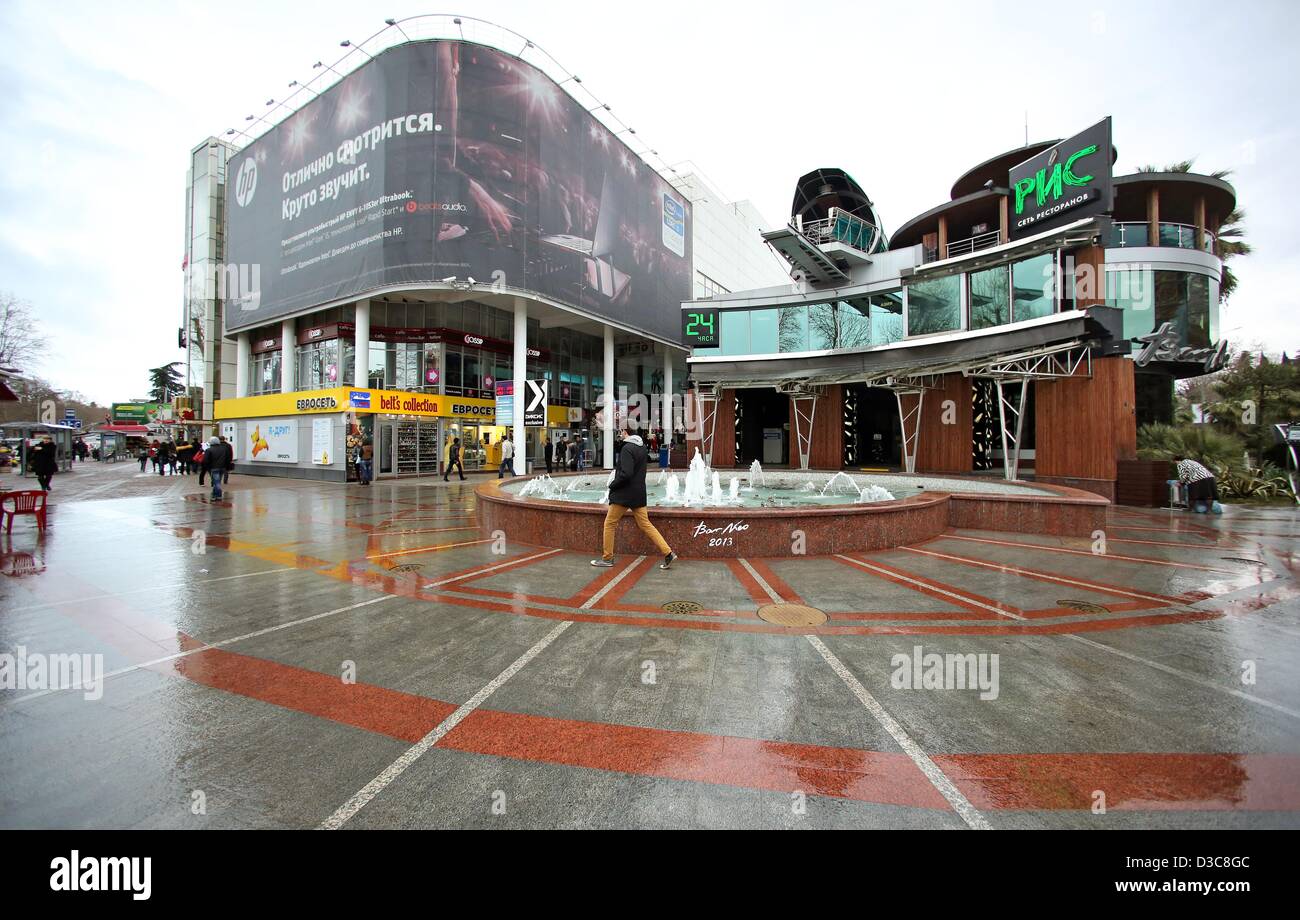 Exterior view of a shopping mall in Sochi, Russia, 05 February 2013 ...