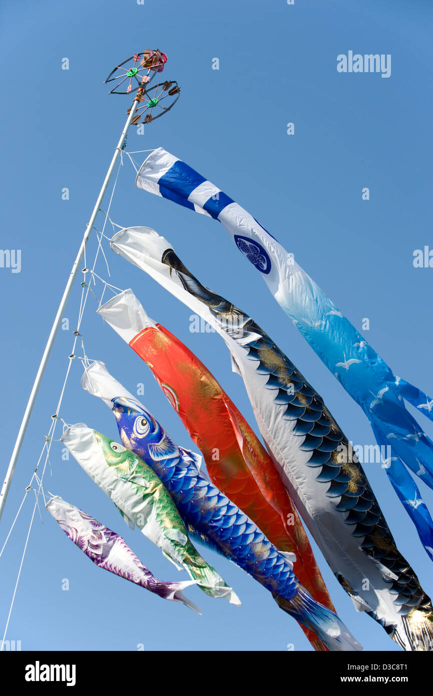 May pole streamers hi-res stock photography and images - Alamy