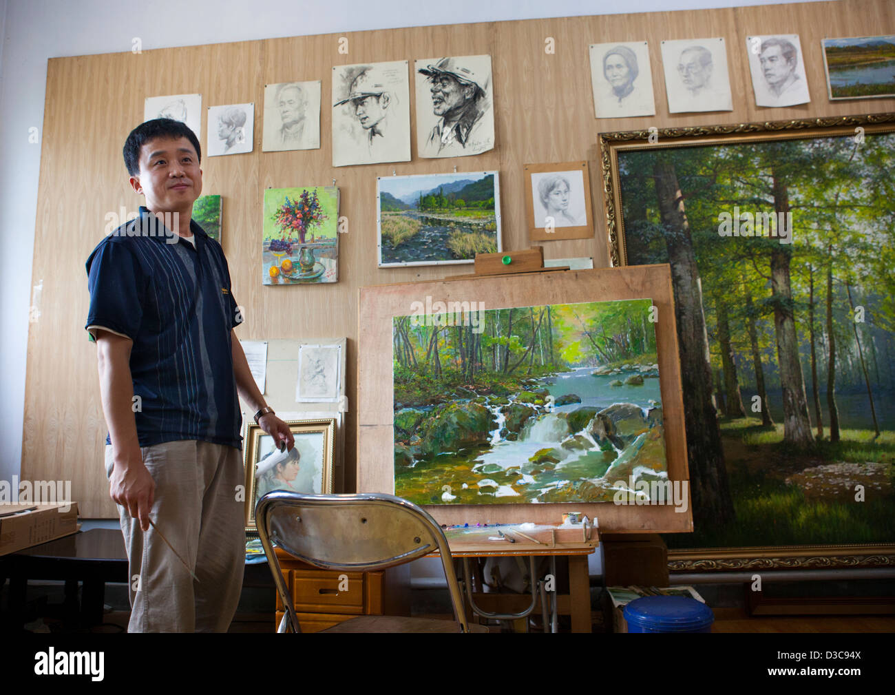 Mansudae Art High Resolution Stock Photography and Images - Alamy
