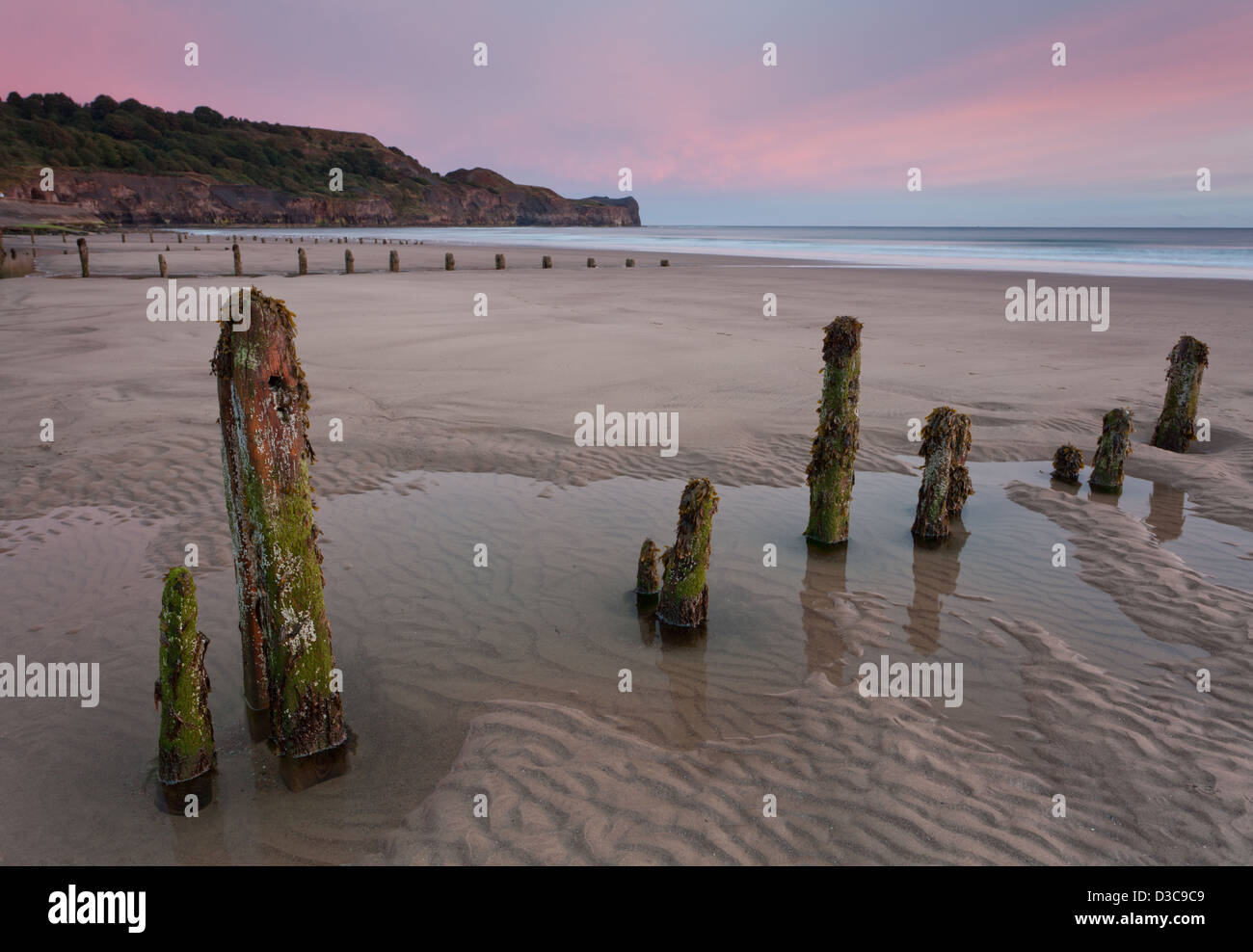 Sandsend beach hi-res stock photography and images - Alamy