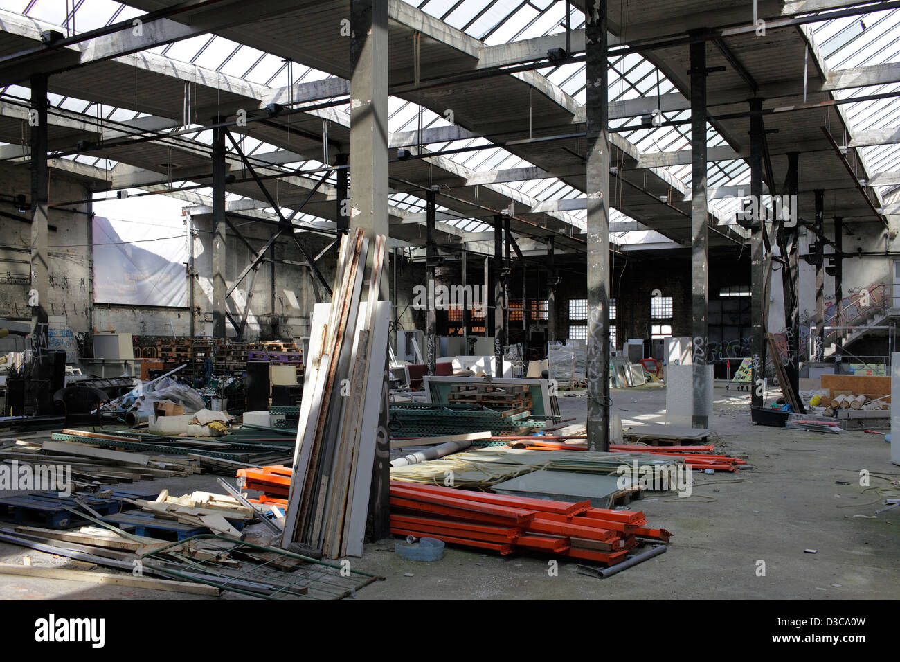 Berlin, Germany, a warehouse in a factory ruin in Lichtenberg Stock ...