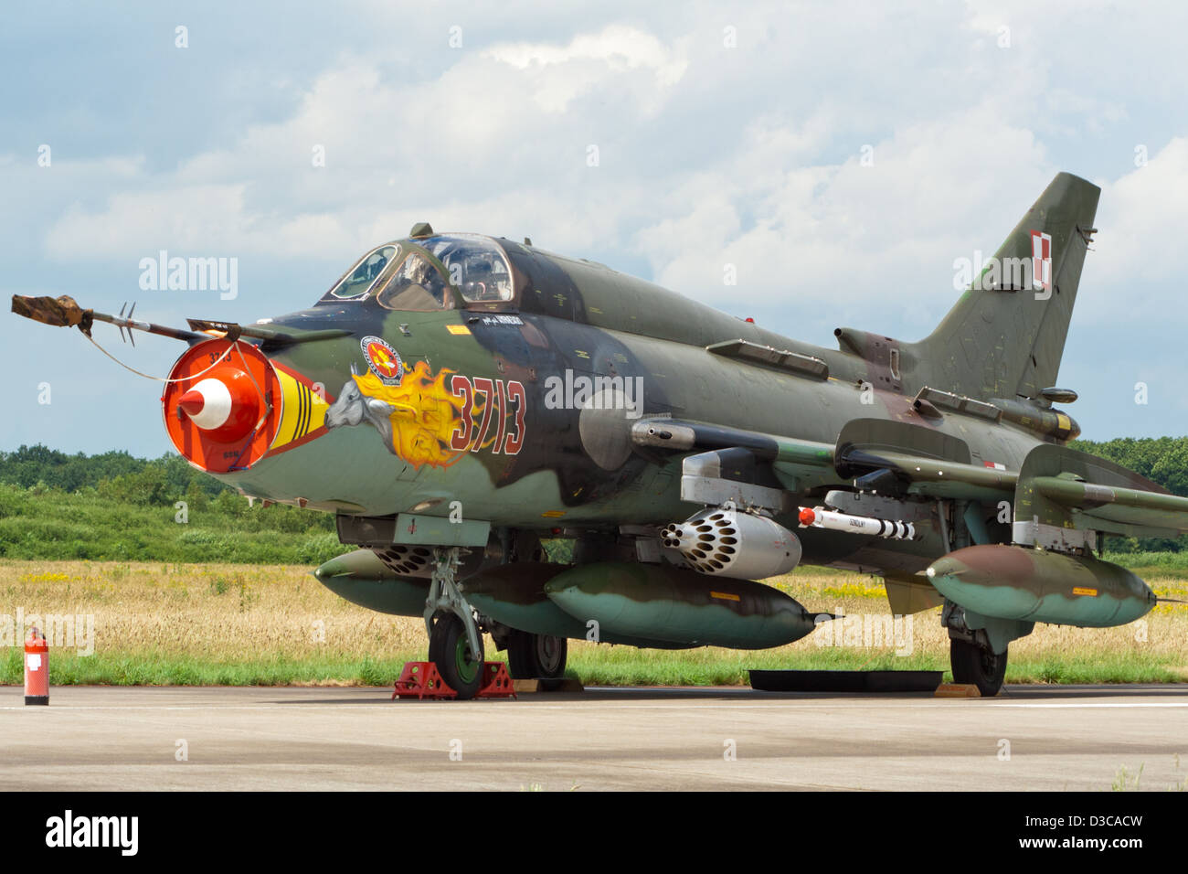 Sukhoi su 22 hi-res stock photography and images - Alamy