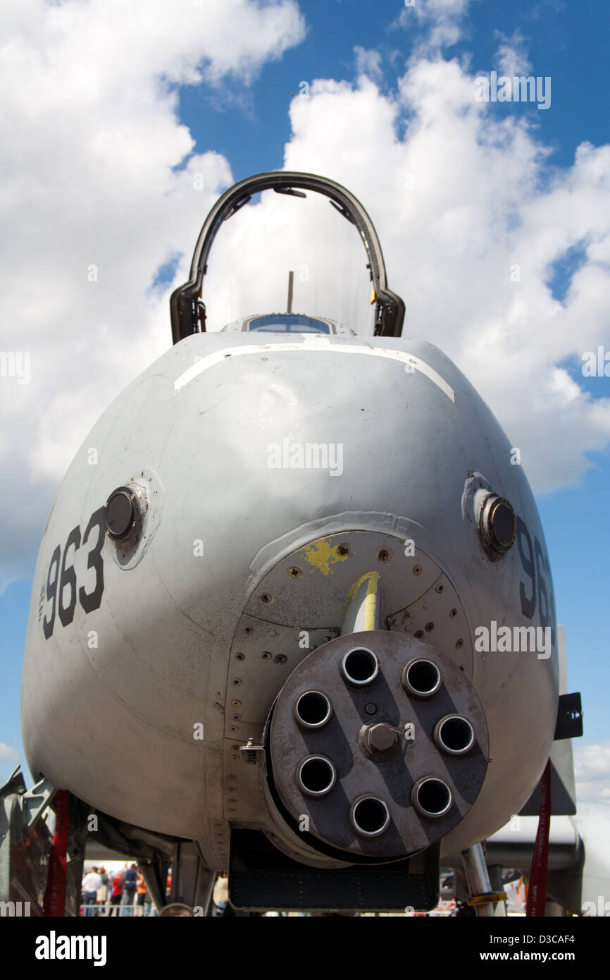 US Air Force A-10 Thunderbolt gun Stock Photo - Alamy