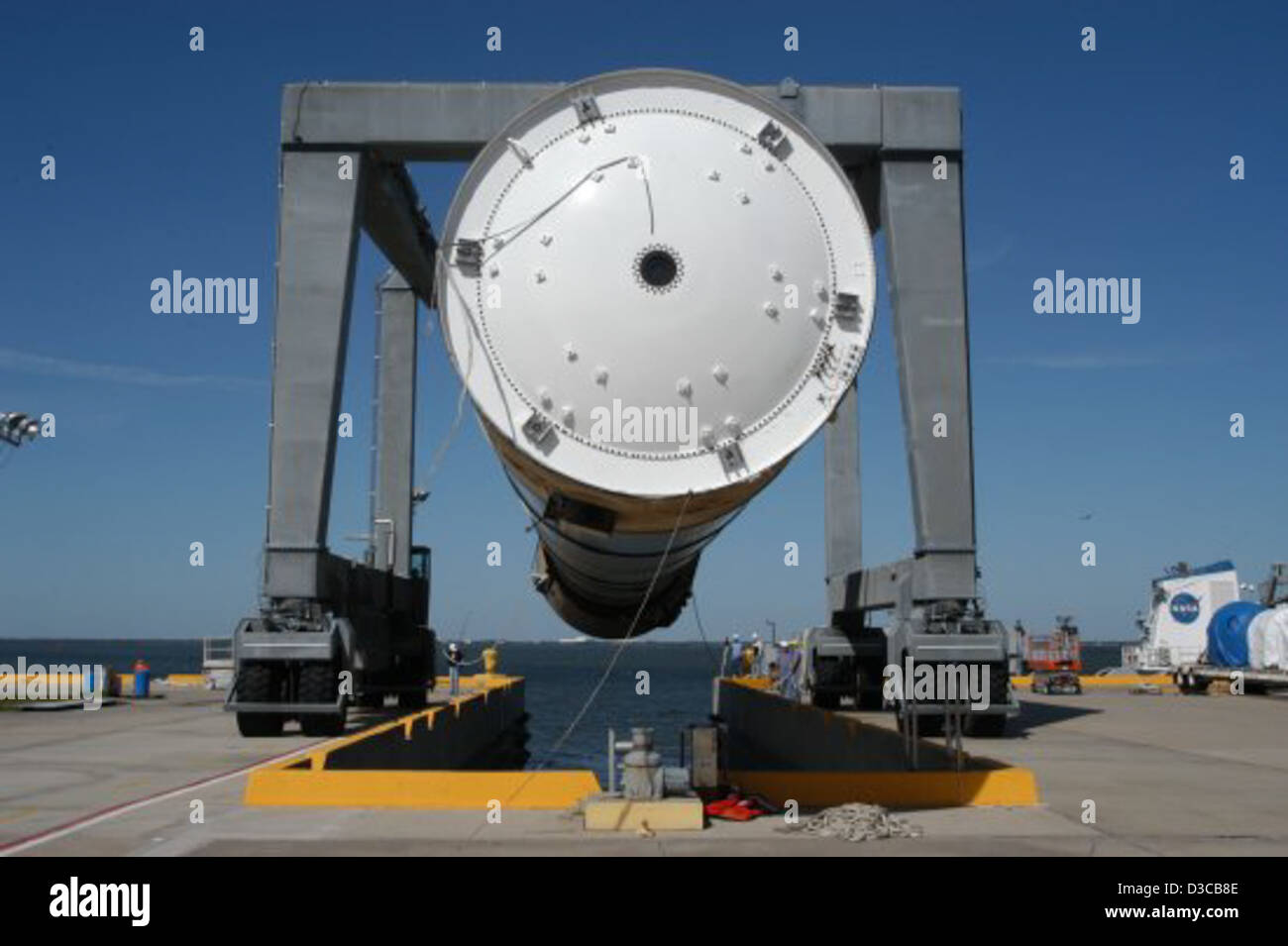 Solid rocket booster star hi-res stock photography and images - Alamy