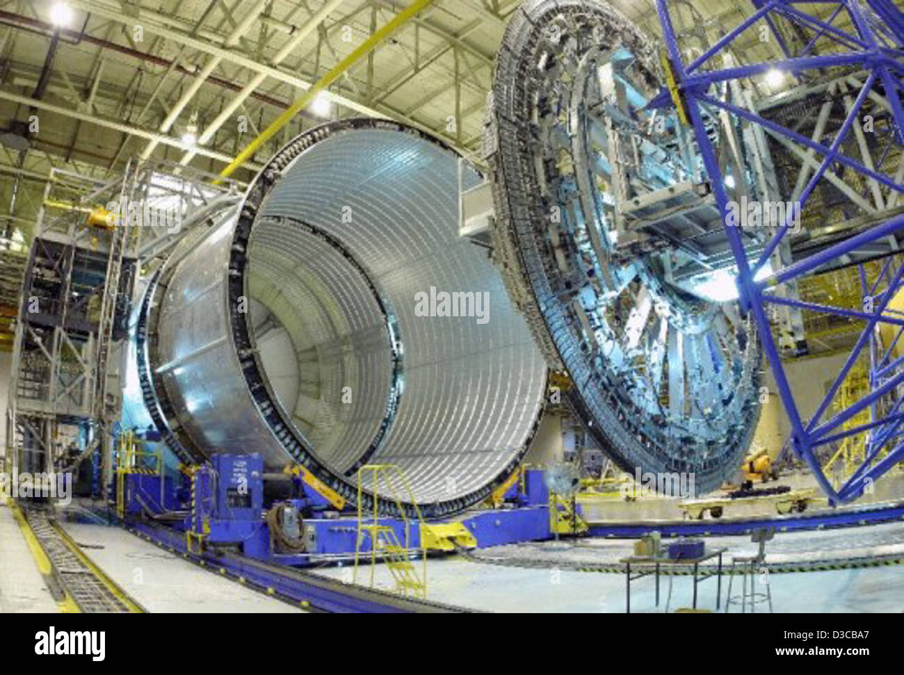 External_tank hi-res stock photography and images - Alamy