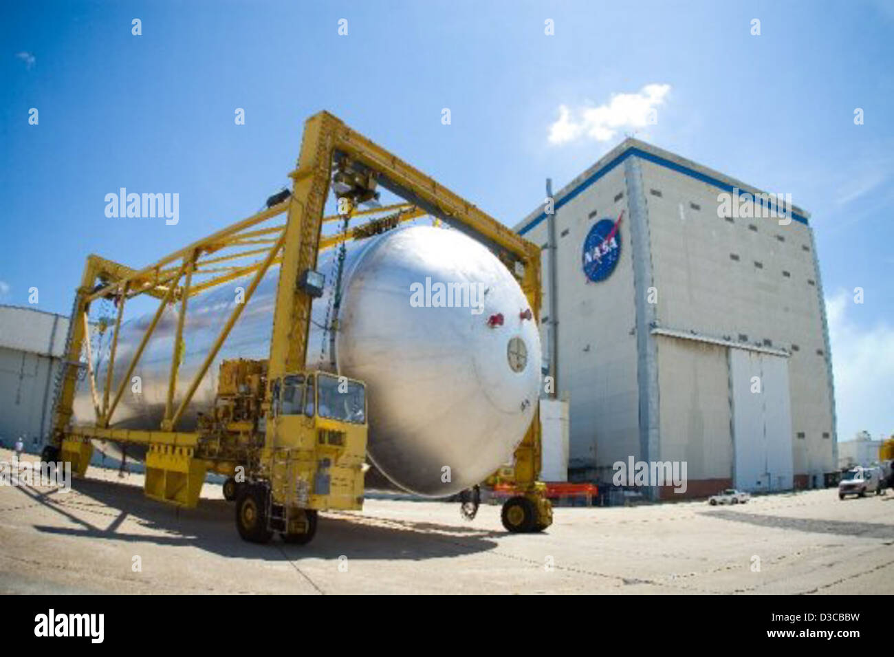 Space Shuttle: External Tank Assembly (NASA, 10/14/09 Stock Photo - Alamy