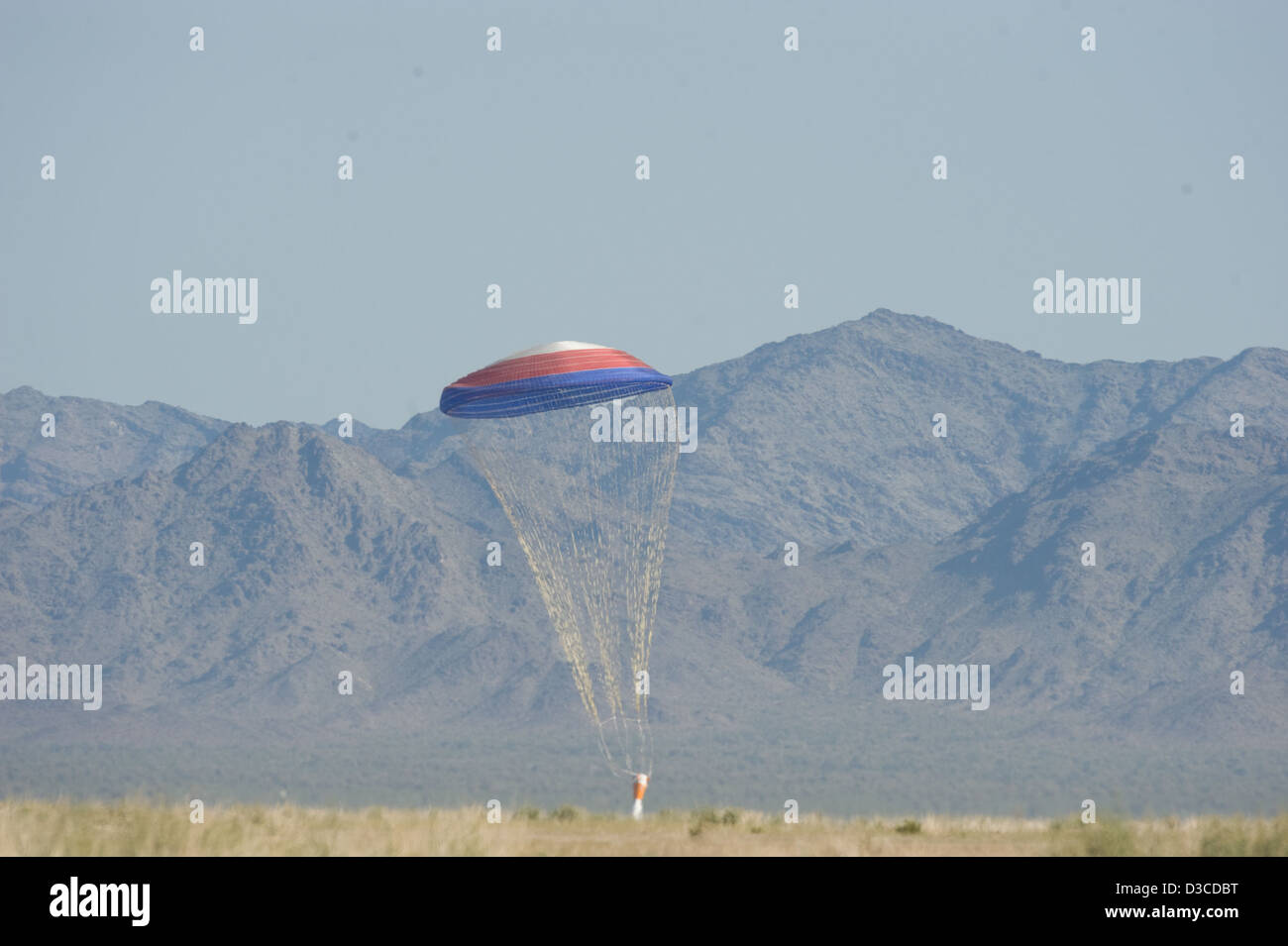 NASA set a payload record during a parachute development test at the U ...