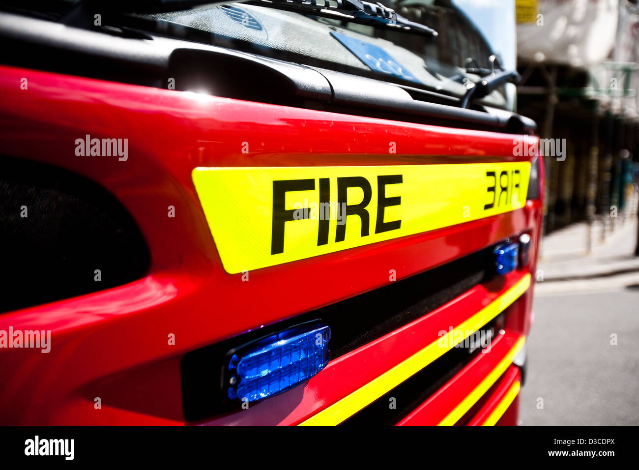 Fire engine blue lights hi-res stock photography and images - Alamy