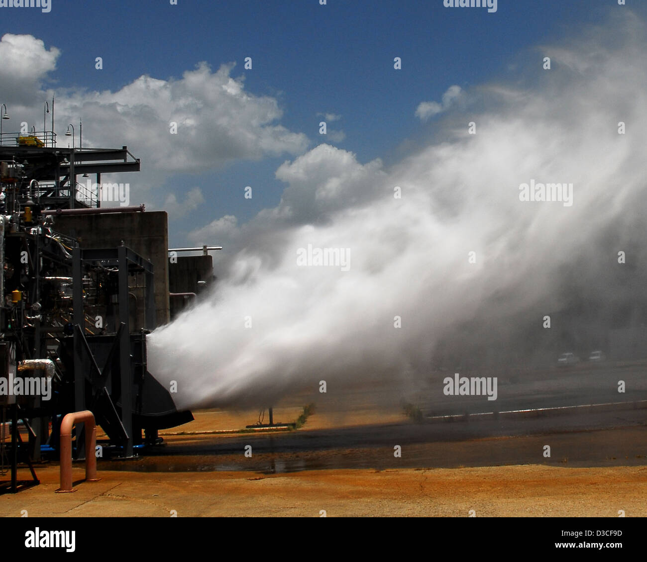 NASA conducts gas generator testing for the J-2X engine at Marshall ...