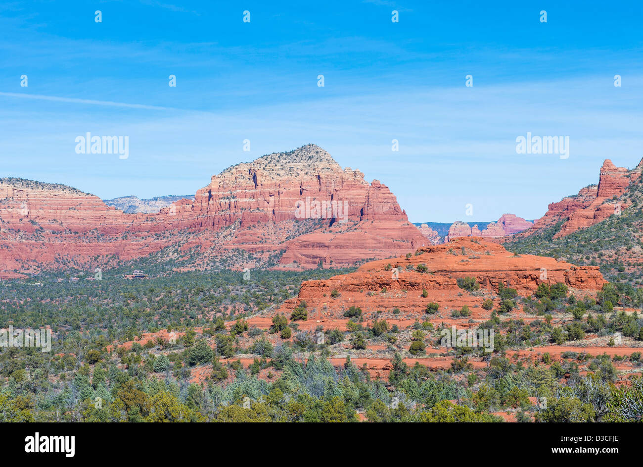 Sedona Arizona , area landscape with red sandstone cliffs Stock Photo ...