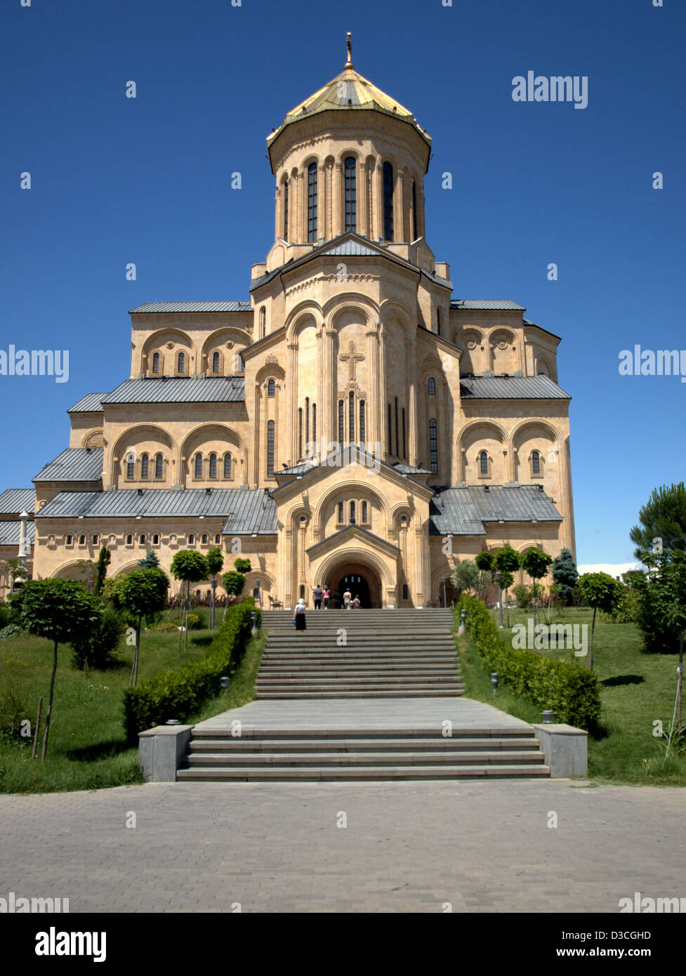 Sameba tbilisi architecture hi-res stock photography and images - Alamy