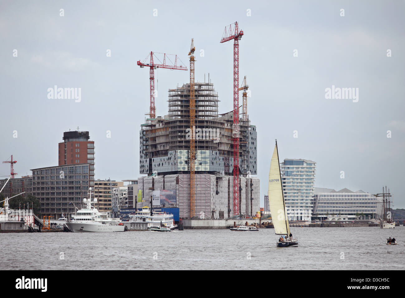 Concert hall shells hi-res stock photography and images - Alamy