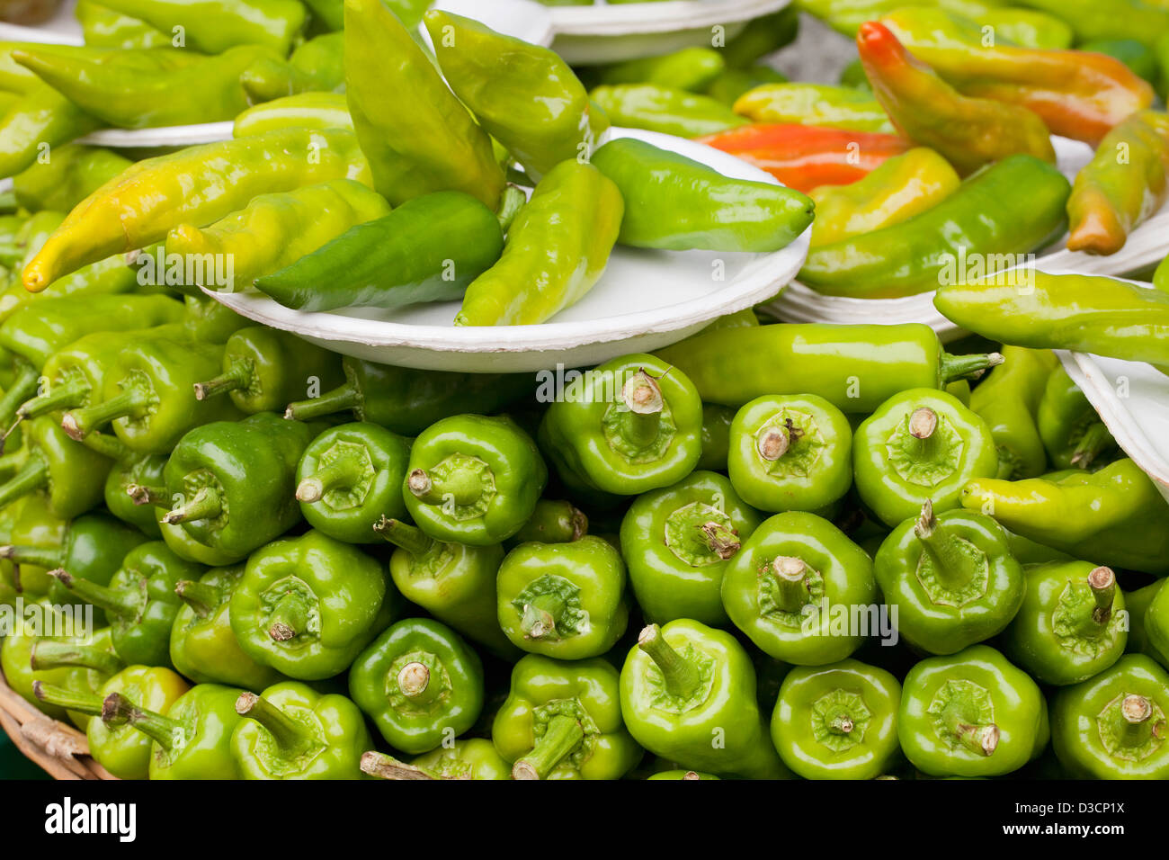 Chili pepper market mexico hi-res stock photography and images - Alamy