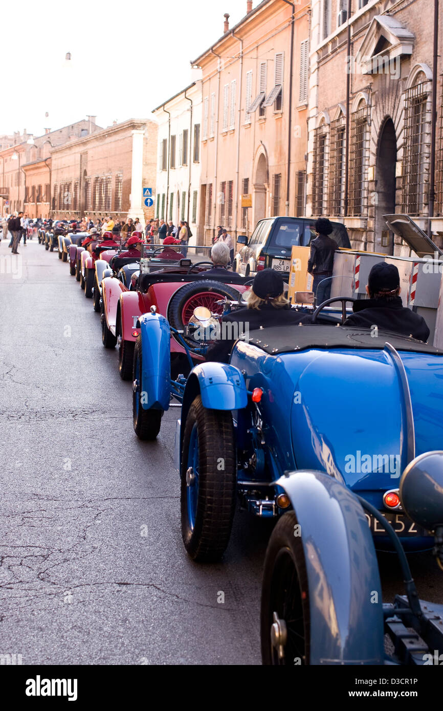 Vintage car racing woman spectator hi-res stock photography and images ...